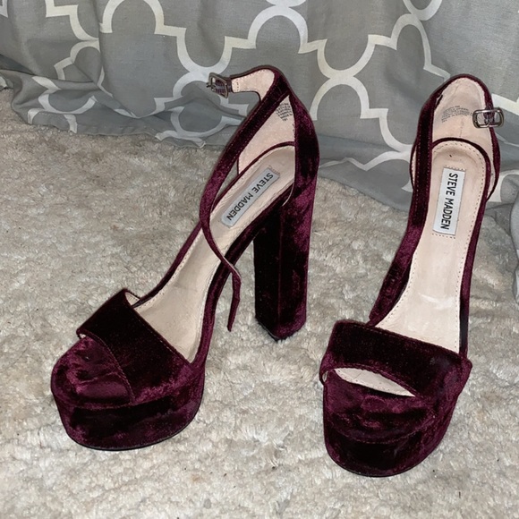 Steve Madden | Shoes | Steven Madden Red Velvet Platforms | Poshmark